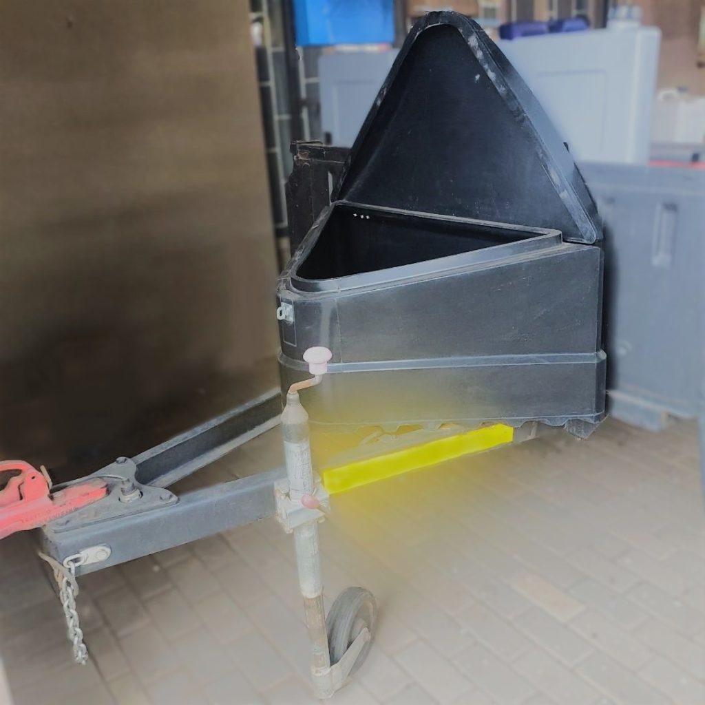 Nose Cone Bin - Stafross