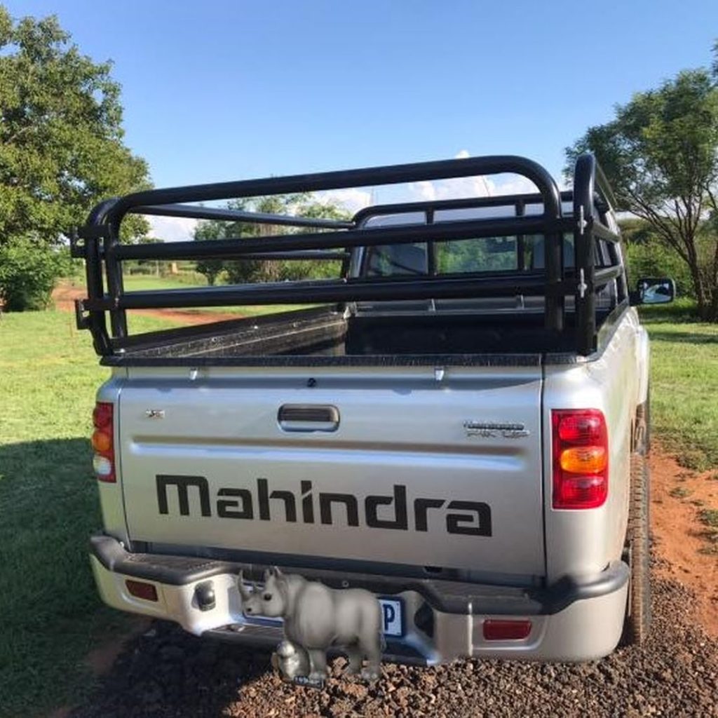 Mahindra Cattle Rails - Stafross