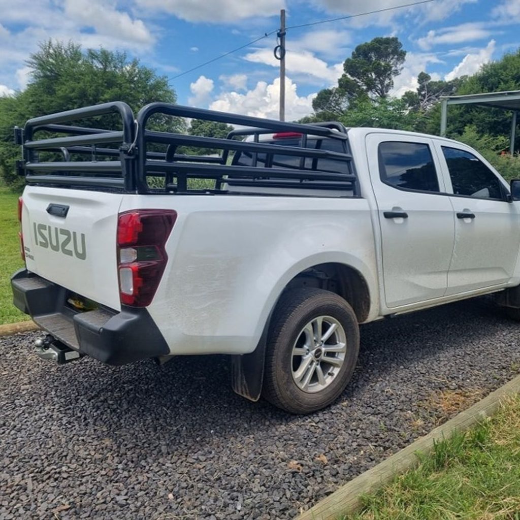 Isuzu DMAX Cattle Rails - Stafross
