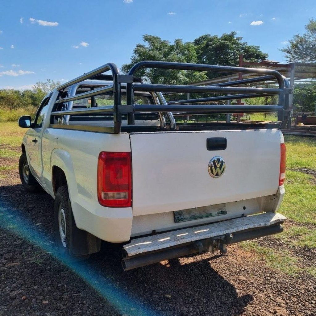 VW Amarok Cattle Rails - Stafross